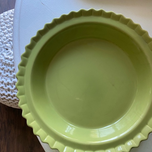 chantal | Accents | Chantal Deep Dish Pie Plate | Poshmark
